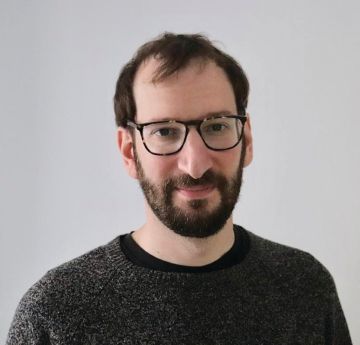 Adam Auerbach – HarperCollins