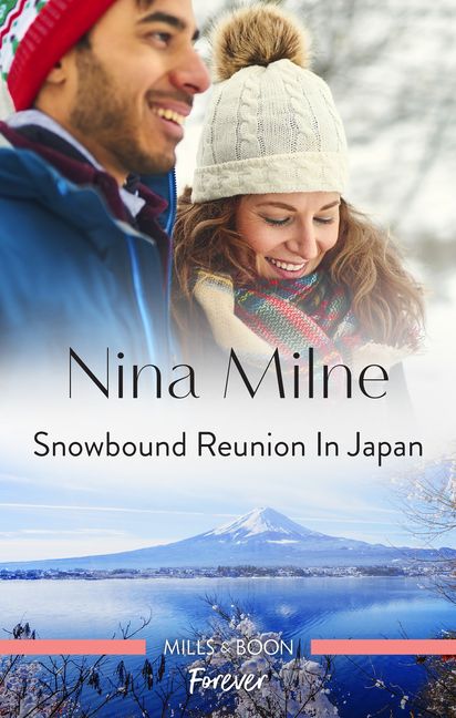 Snowbound Reunion in Japan [Large Print] :HarperCollins Australia